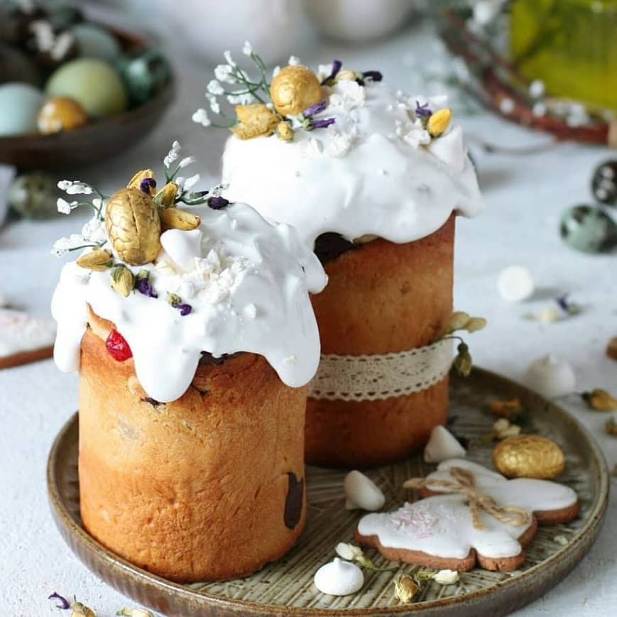 Fluffy Italian Easter cake